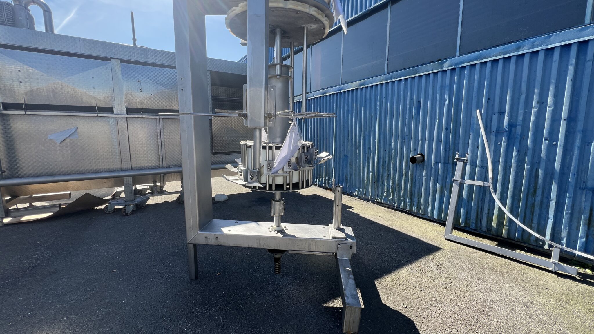 Meyn neck skin trimmer with 14 units - Use Poultry Tech